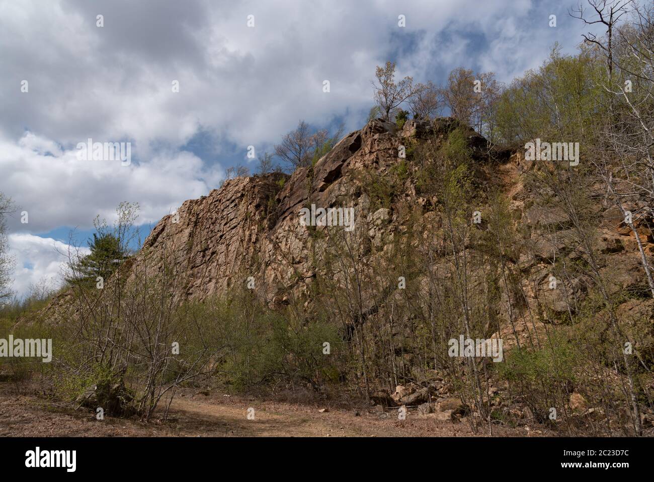 Man Made Deep Canyon Highway Cutout Stock Photo - Alamy