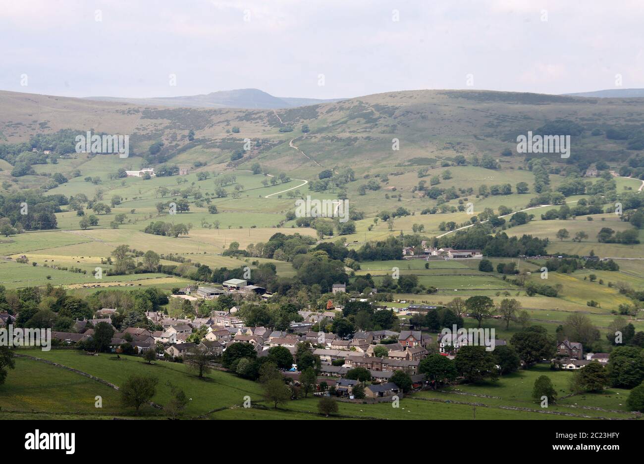 Castleton village hi-res stock photography and images - Alamy
