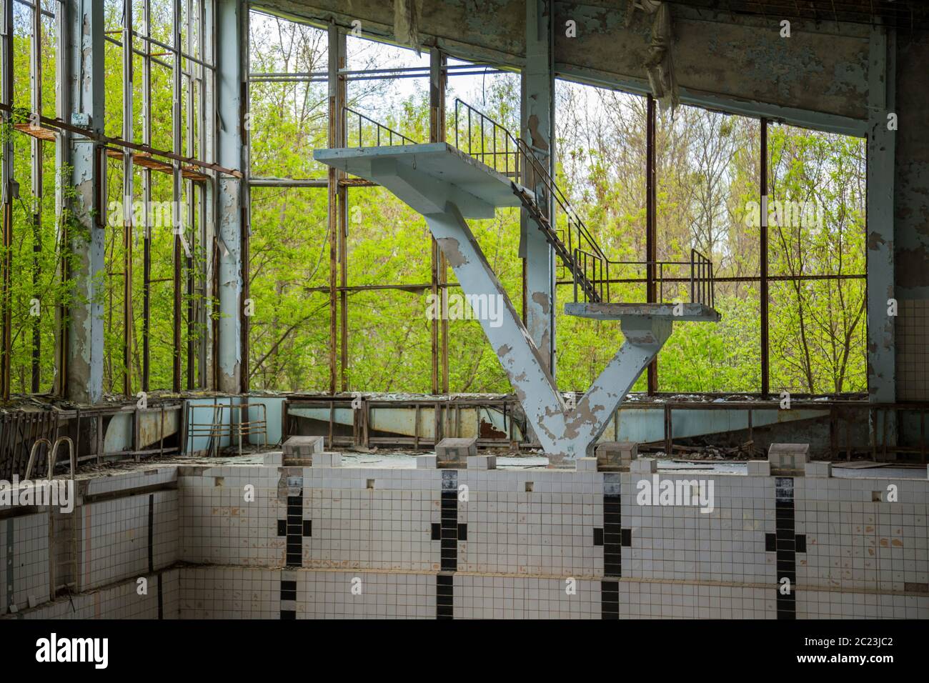 Swimming pool pripyat chernobyl hi-res stock photography and images - Alamy