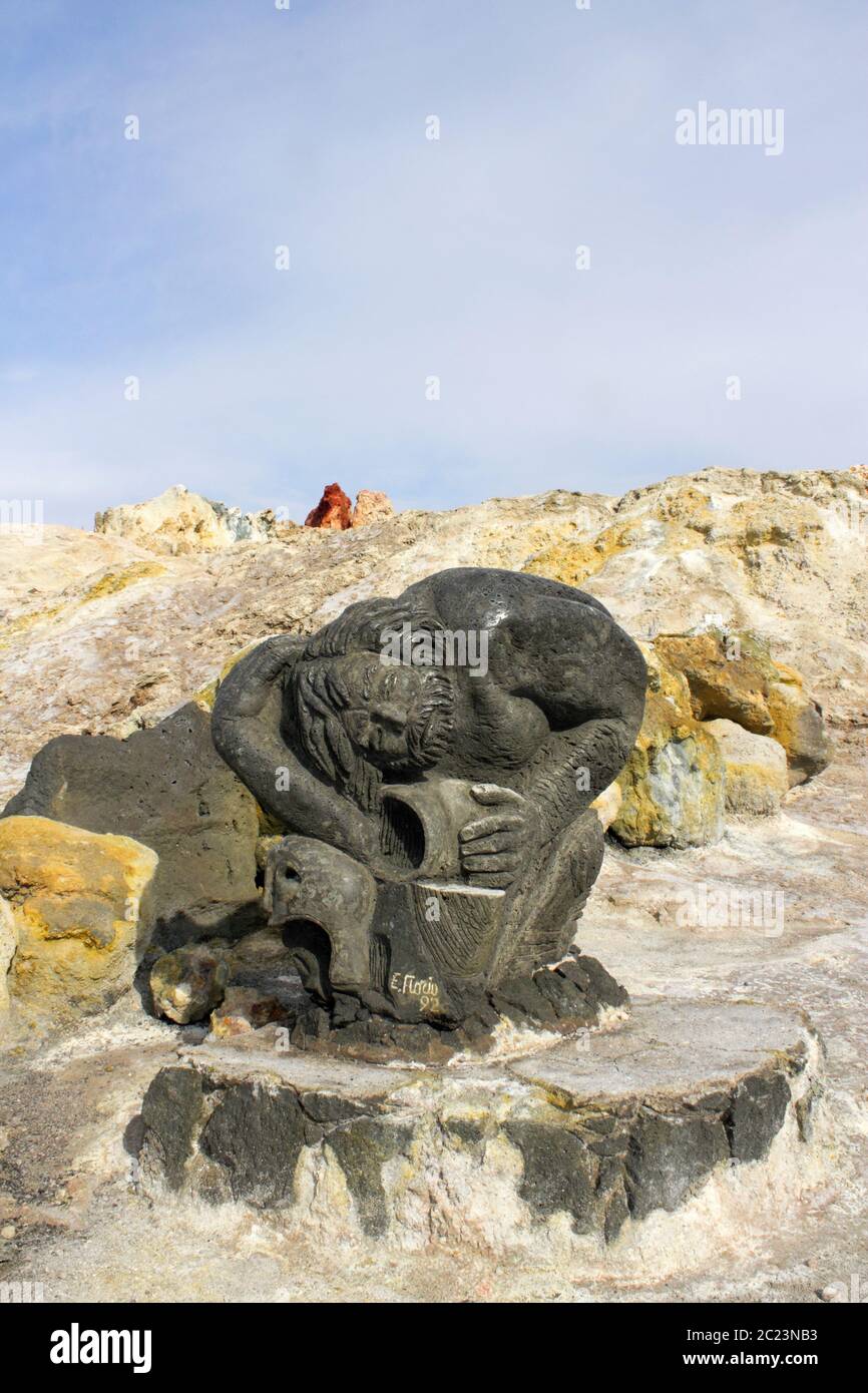 Vulcano statue hi-res stock photography and images - Alamy