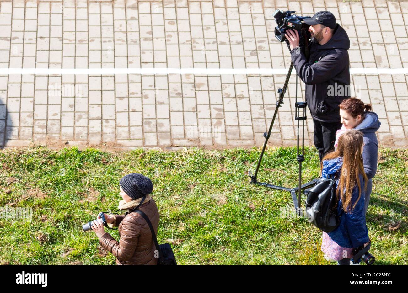 Interview camera microphone hi-res stock photography and images - Alamy