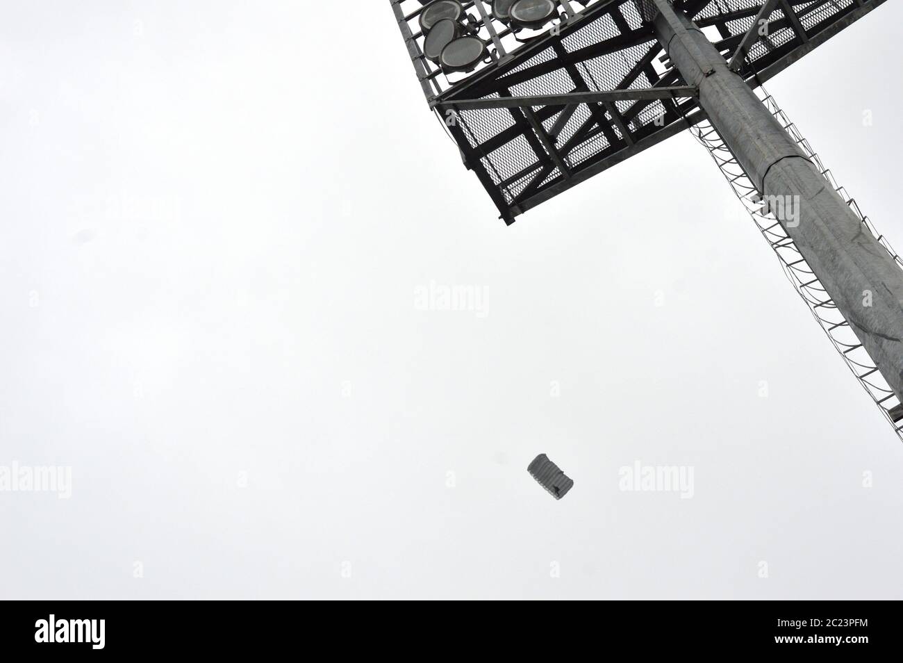 Free falling plane hi-res stock photography and images - Alamy