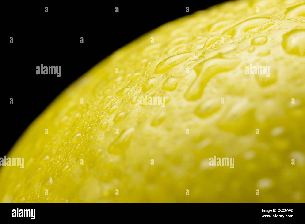 Lemon texture with water drops Stock Photo - Alamy