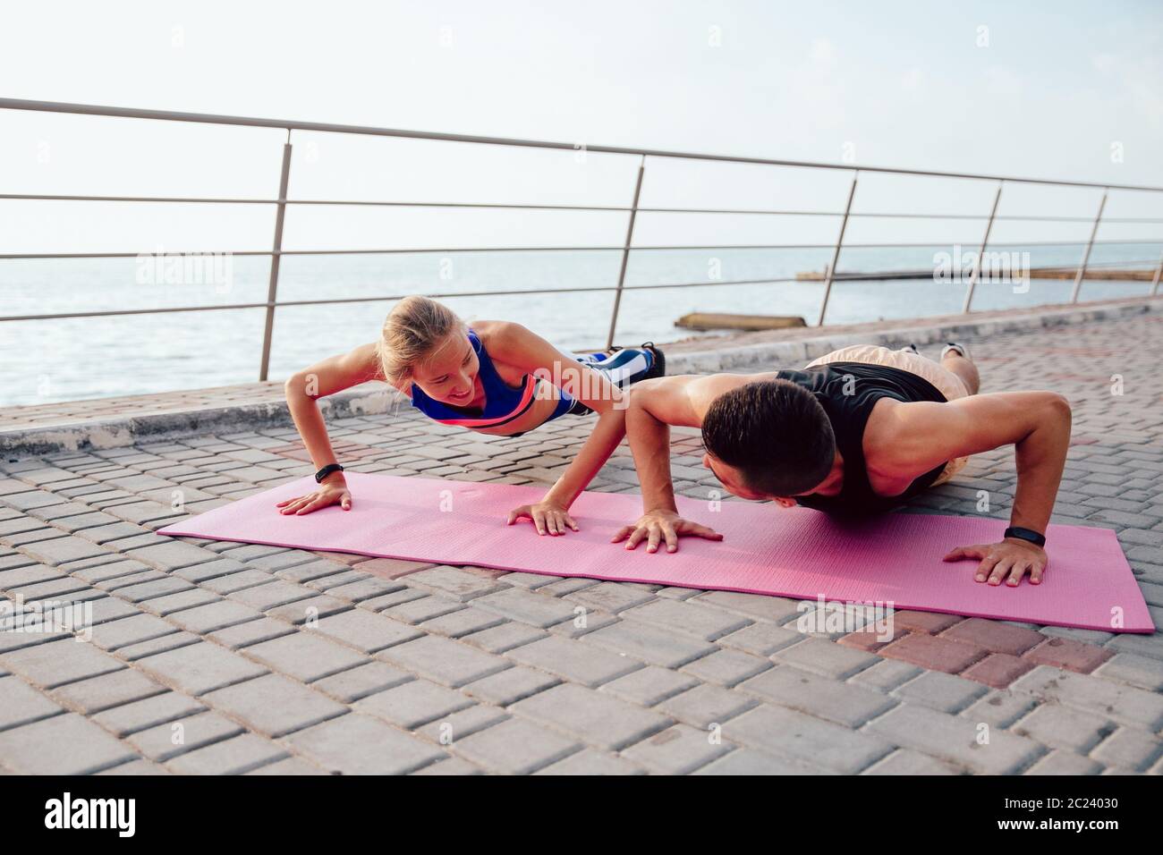 Girl doing push ups hi-res stock photography and images - Alamy