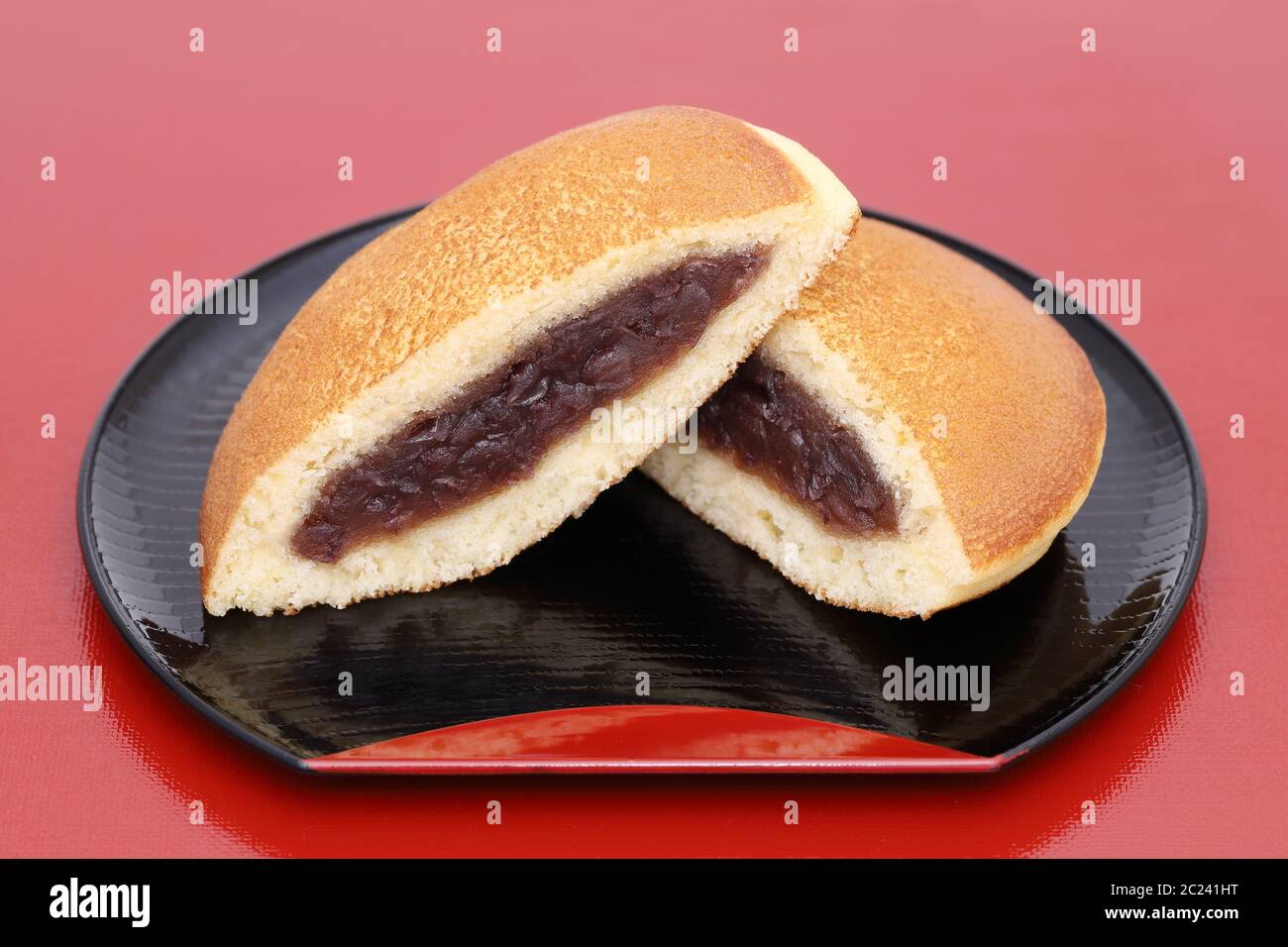 Anko bread hi-res stock photography and images - Alamy