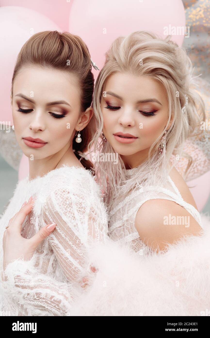 Gorgeous models hi-res stock photography and images - Alamy