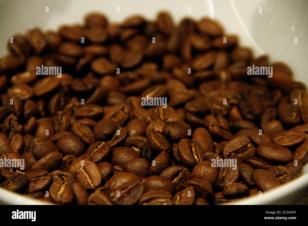 Arabic coffee beans hi-res stock photography and images - Alamy