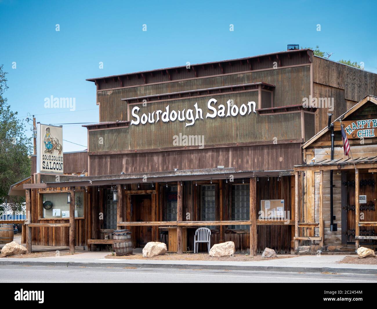 Saloon bar western hi-res stock photography and images - Alamy