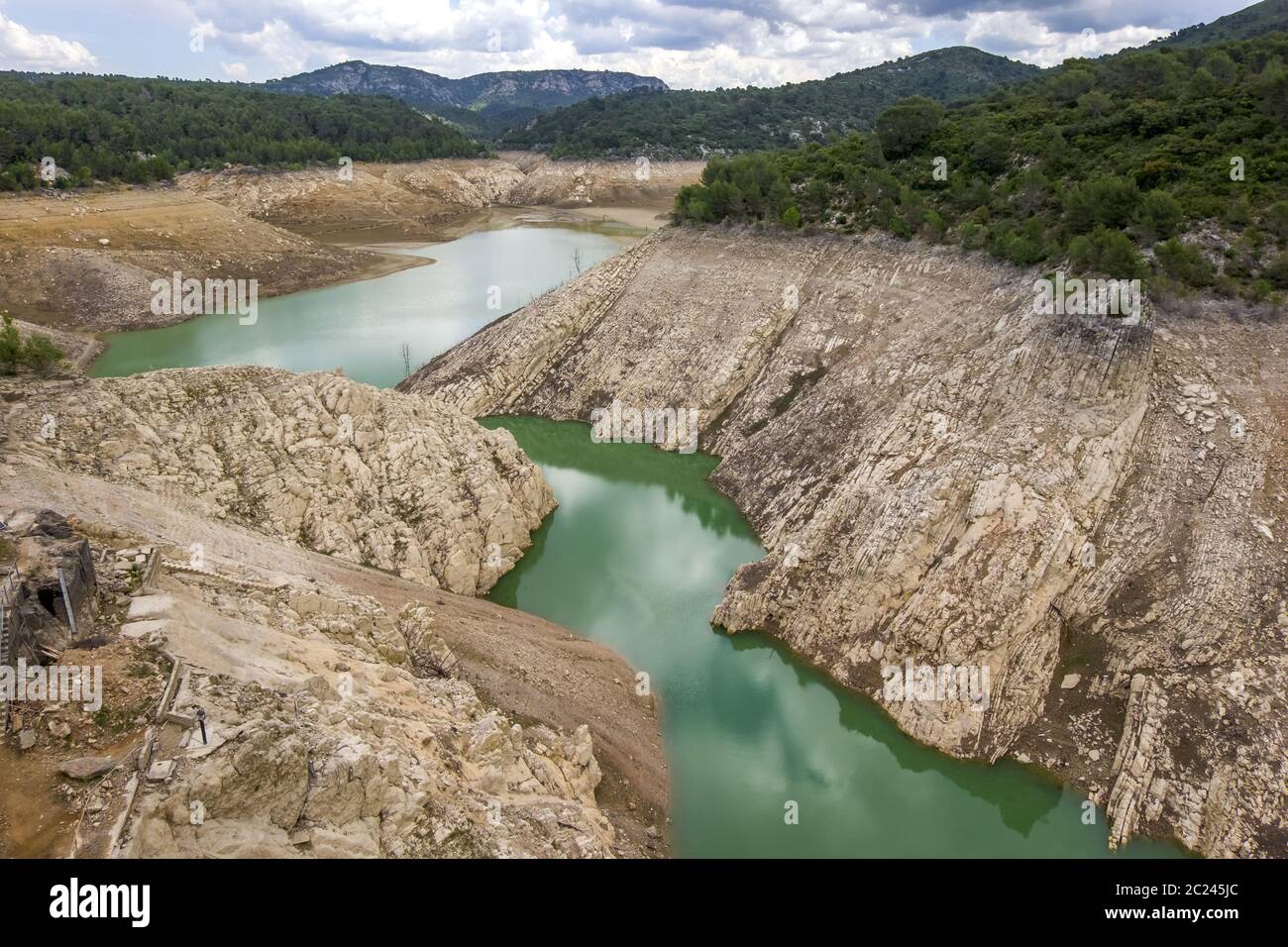 Barrage de Bimont reservoir with lowered water level Stock Photo - Alamy