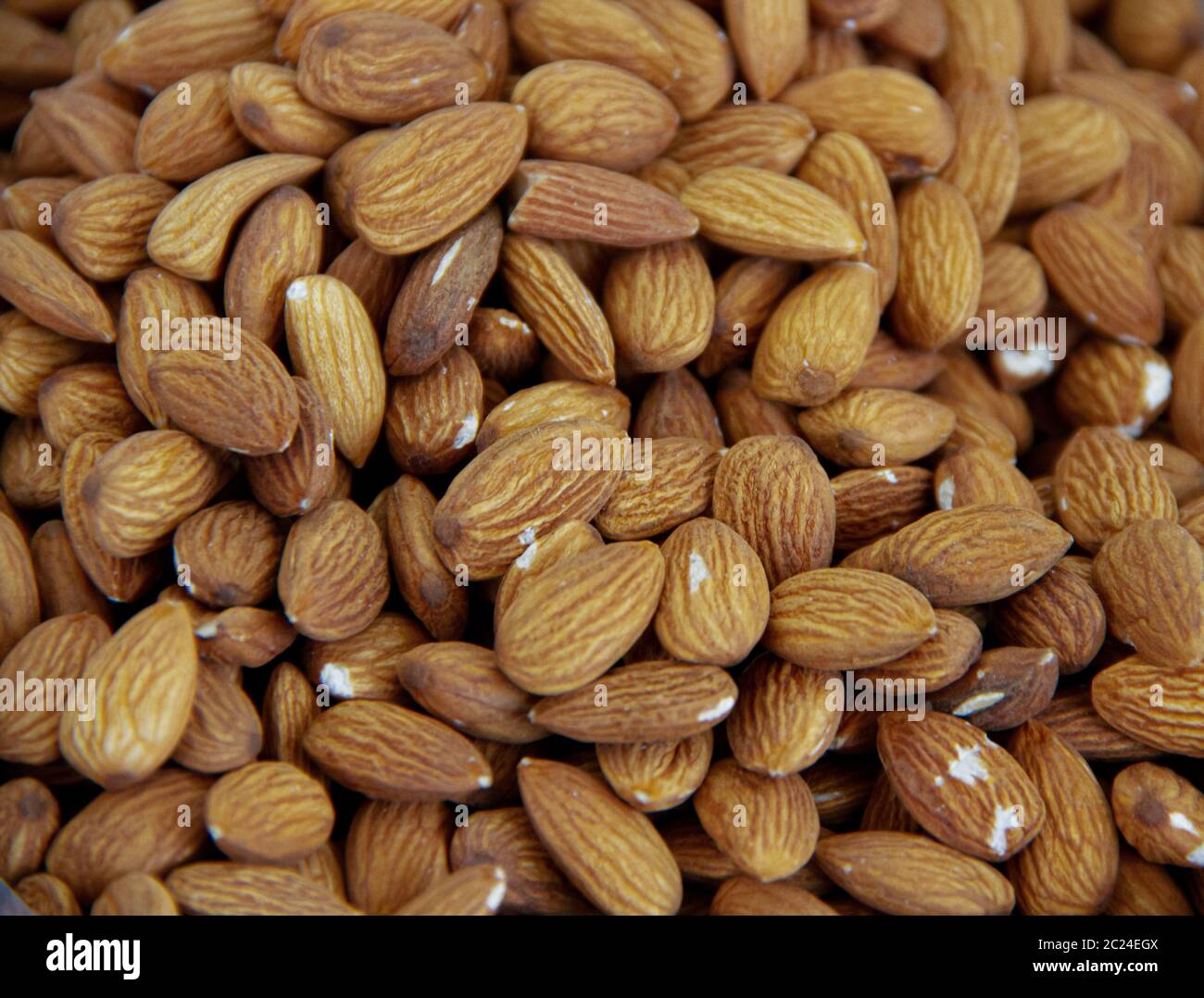 Fresh almond hi-res stock photography and images - Alamy