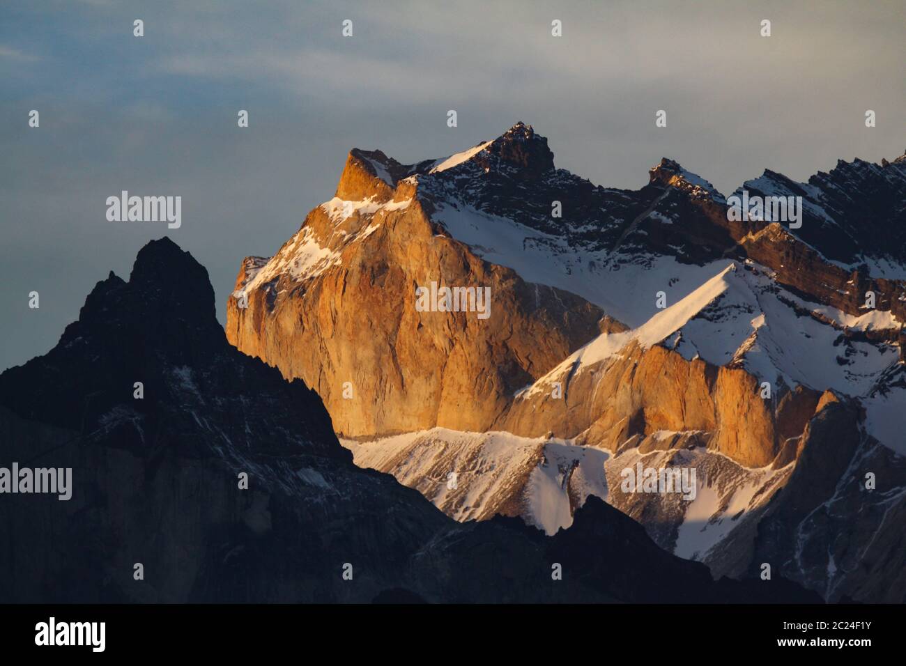 Reddish colored snow hi-res stock photography and images - Alamy