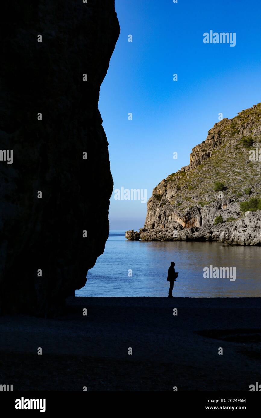 Man face shape rock hi-res stock photography and images - Alamy
