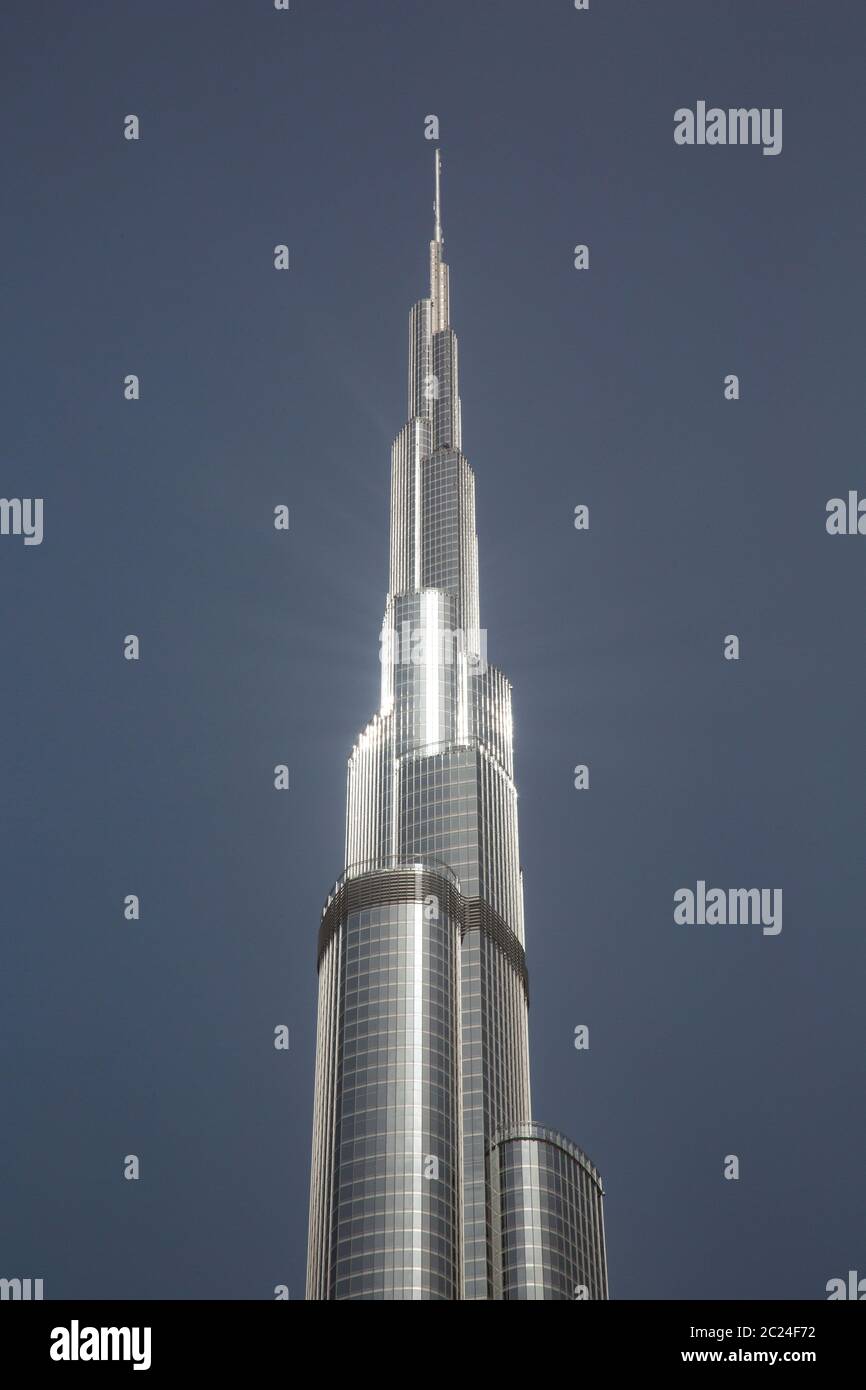 Burj khalifa caliph tower hi-res stock photography and images - Alamy