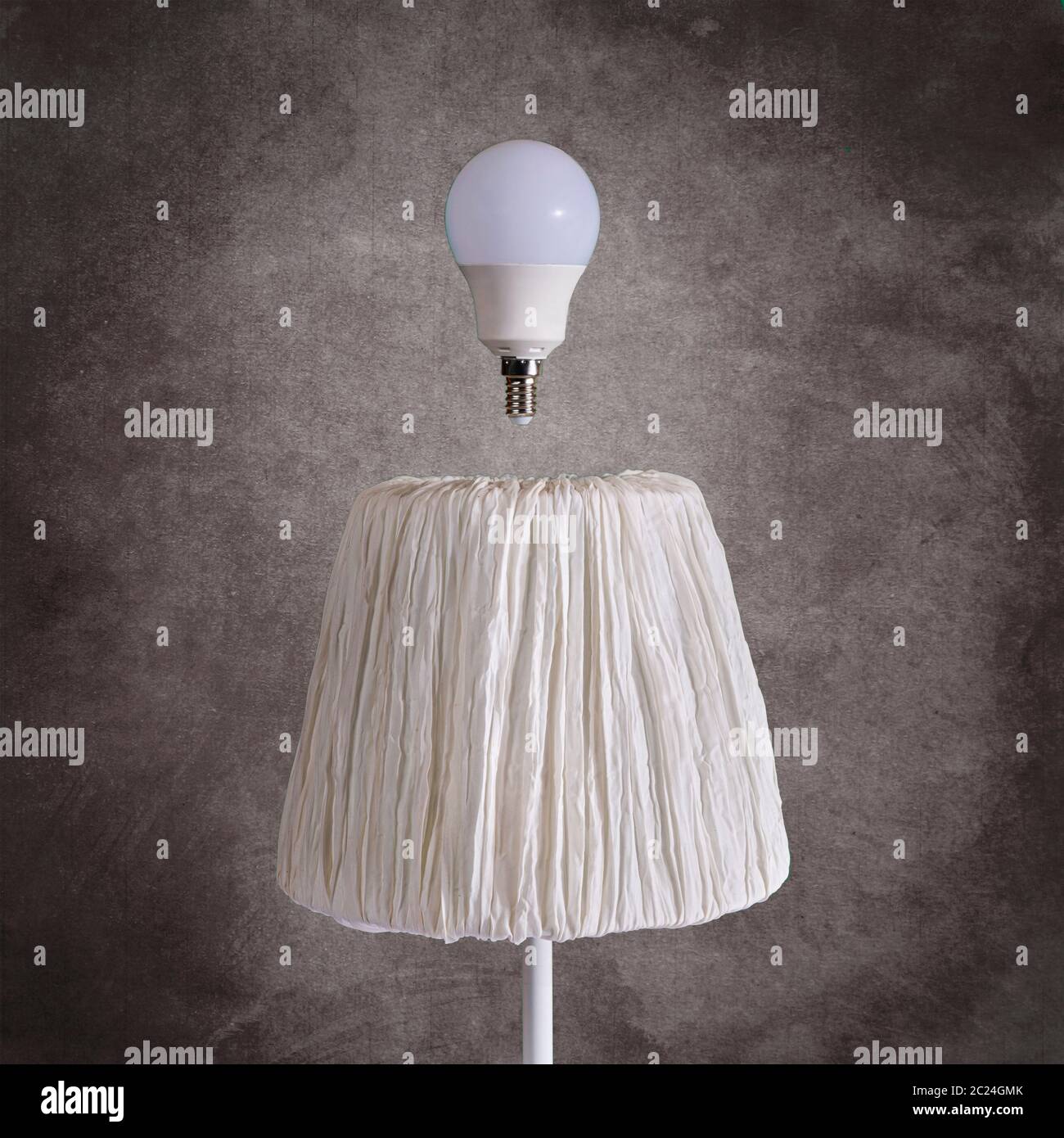 Man light bulb above head hi-res stock photography and images - Alamy