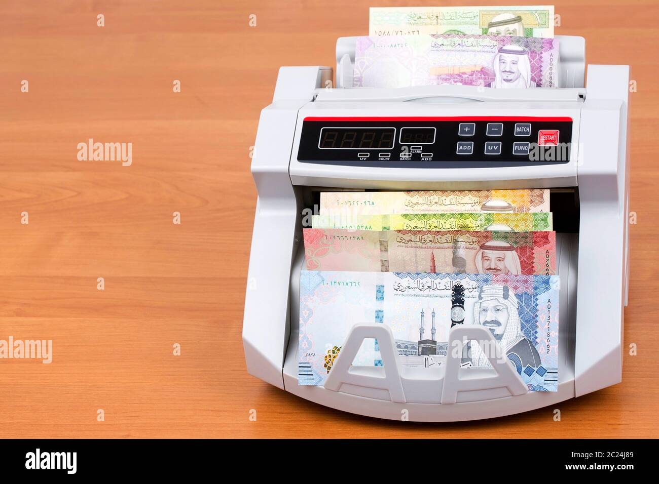 Saudi riyal hi-res stock photography and images - Alamy