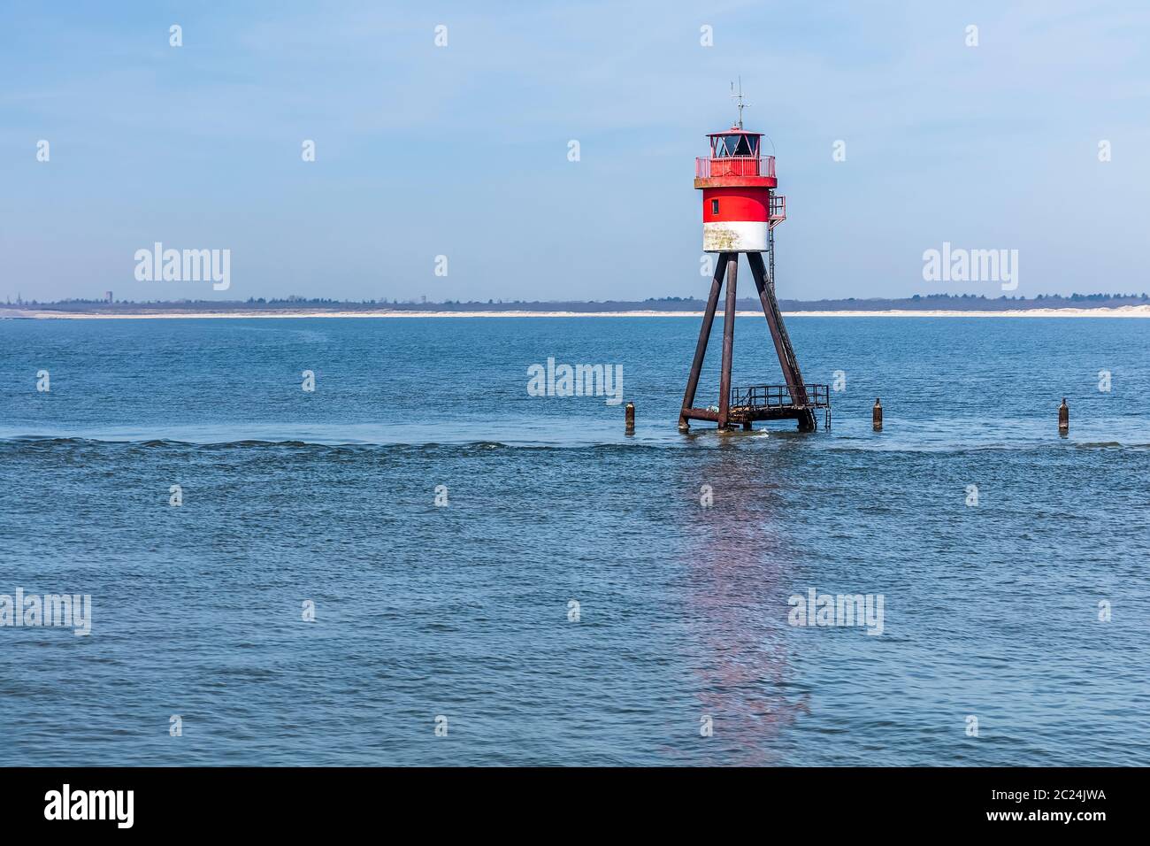 Marking of the shipping channel for navigation through an illuminated ...