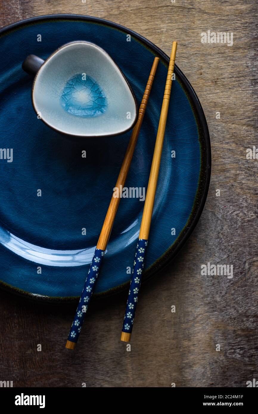 Asian table setting Stock Photo - Alamy