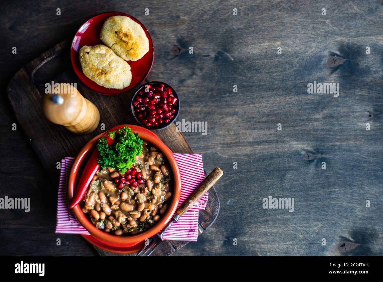 Traditional georgian dish lobio Stock Photo - Alamy