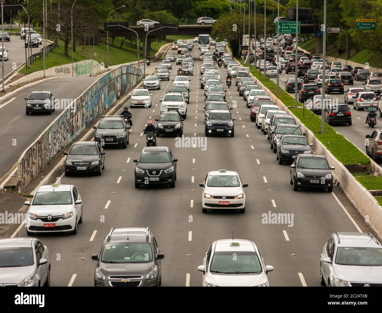 SAO PAULO, BRAZIL - OCT 04, 2018 - Car Traffic on 23 de Maio and Pedro ...