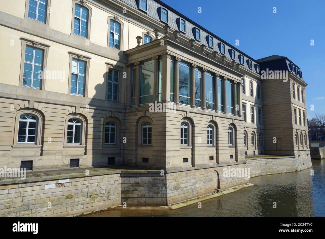 Leine castle hanover hi-res stock photography and images - Alamy