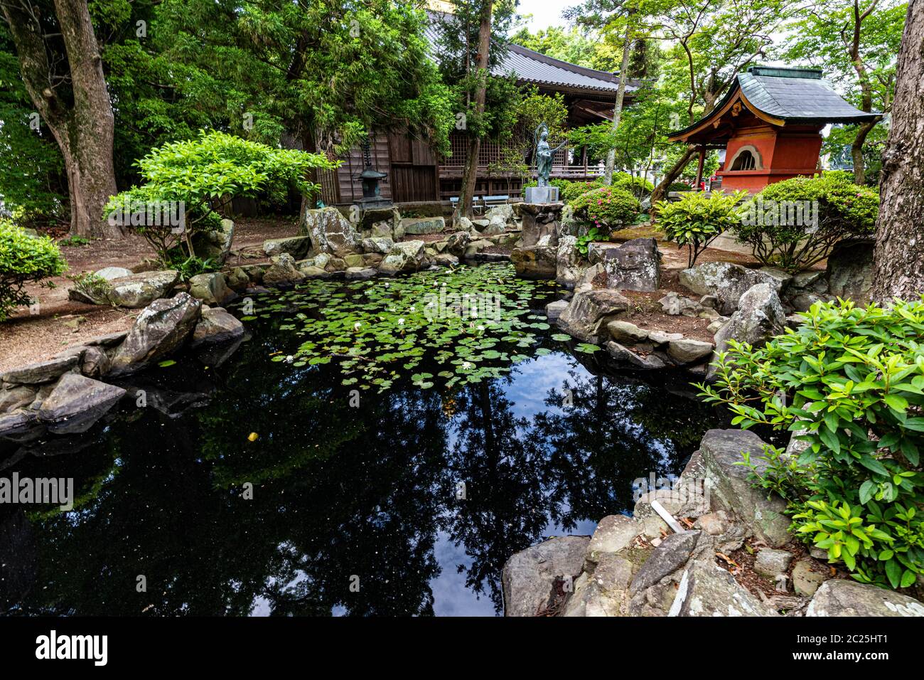 Konsenji Temple - Temple 3, Gyoki is said to have carved the main ...
