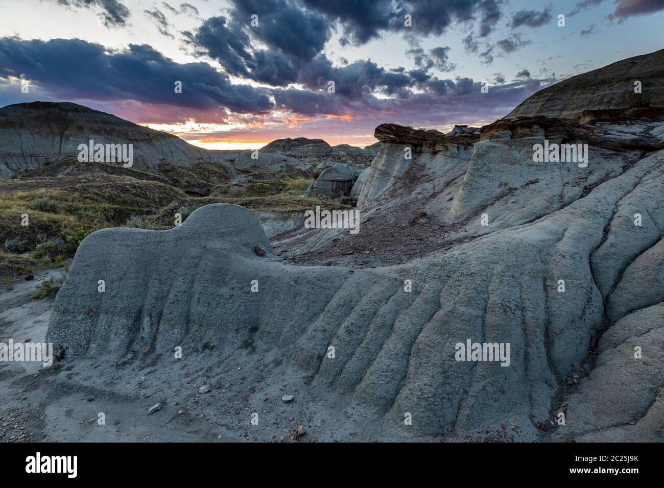 Sunset in the Red Deer River Canyon of the Badlands in Alberta Stock ...
