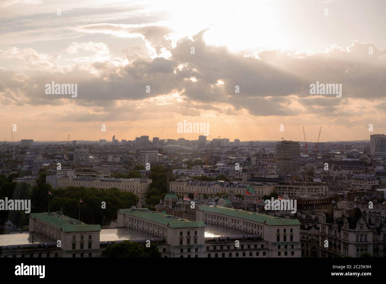 Dramatic sky over london building hi-res stock photography and images ...