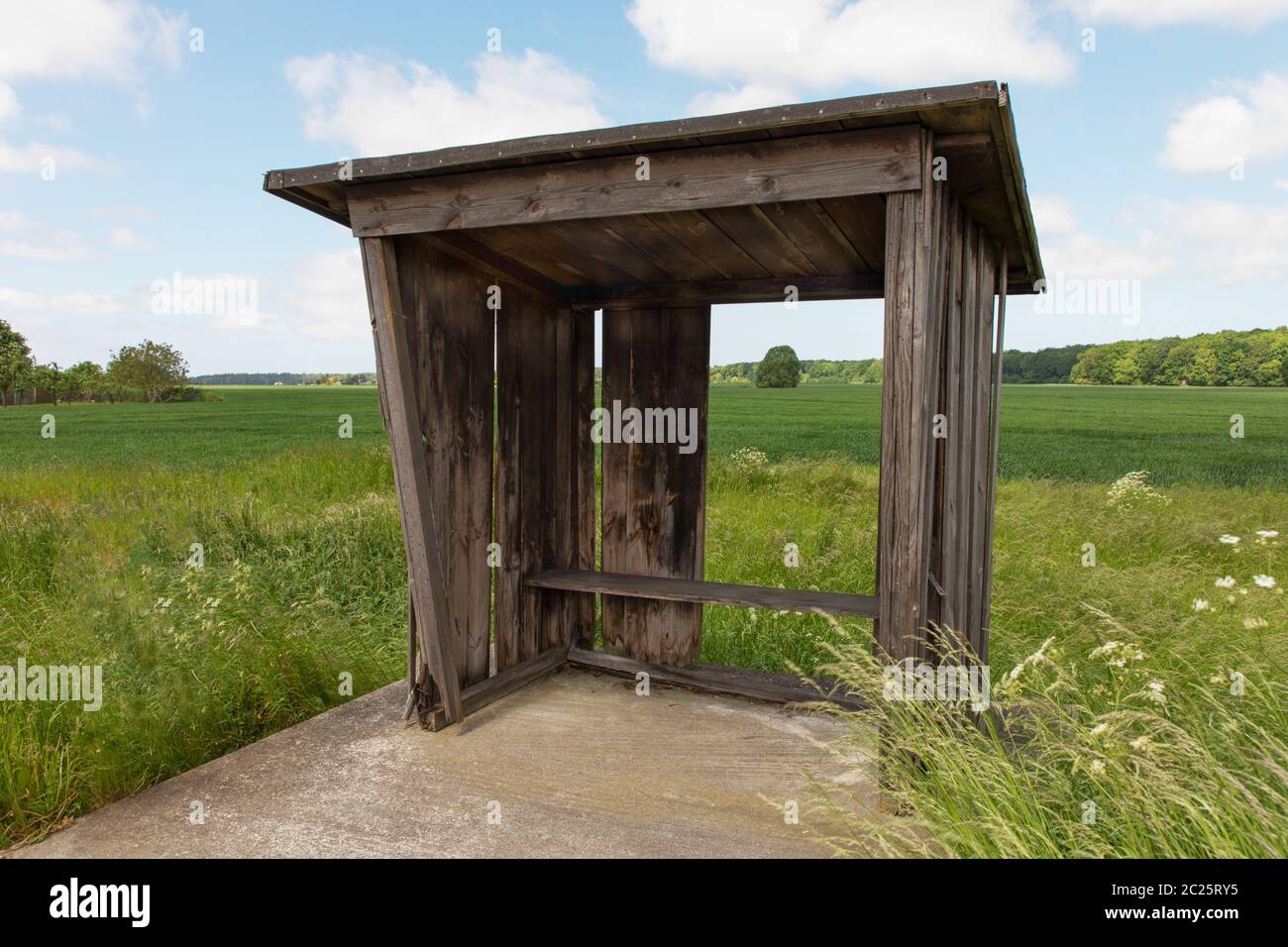 Busstop bus stop hi-res stock photography and images - Alamy