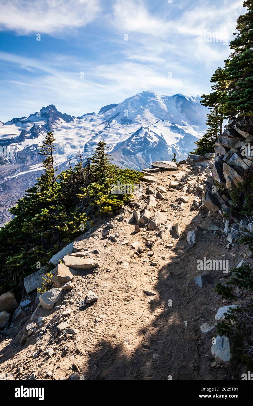 Well trodden paths hi-res stock photography and images - Alamy