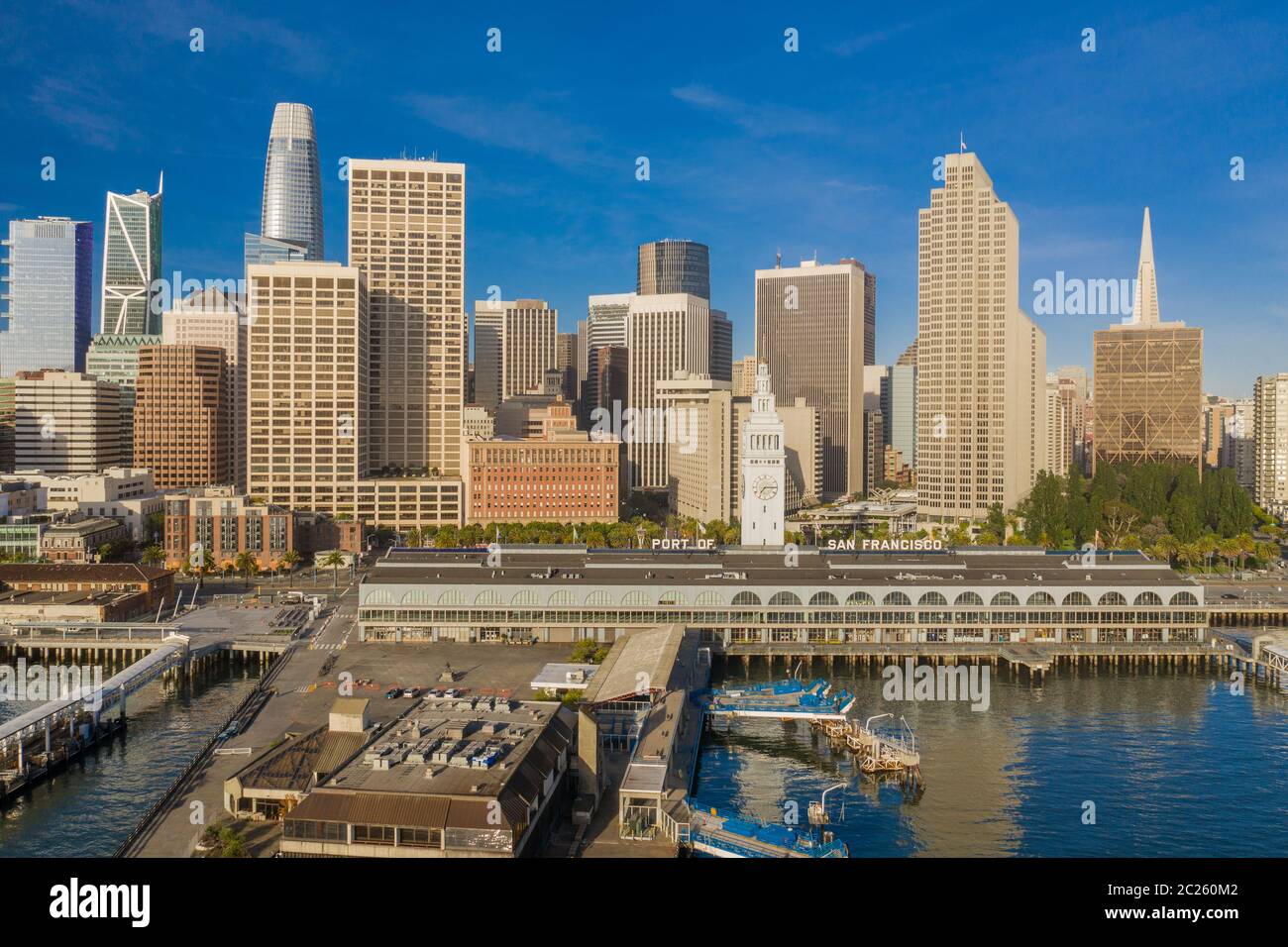 Foreground Buildings High Resolution Stock Photography and Images - Alamy