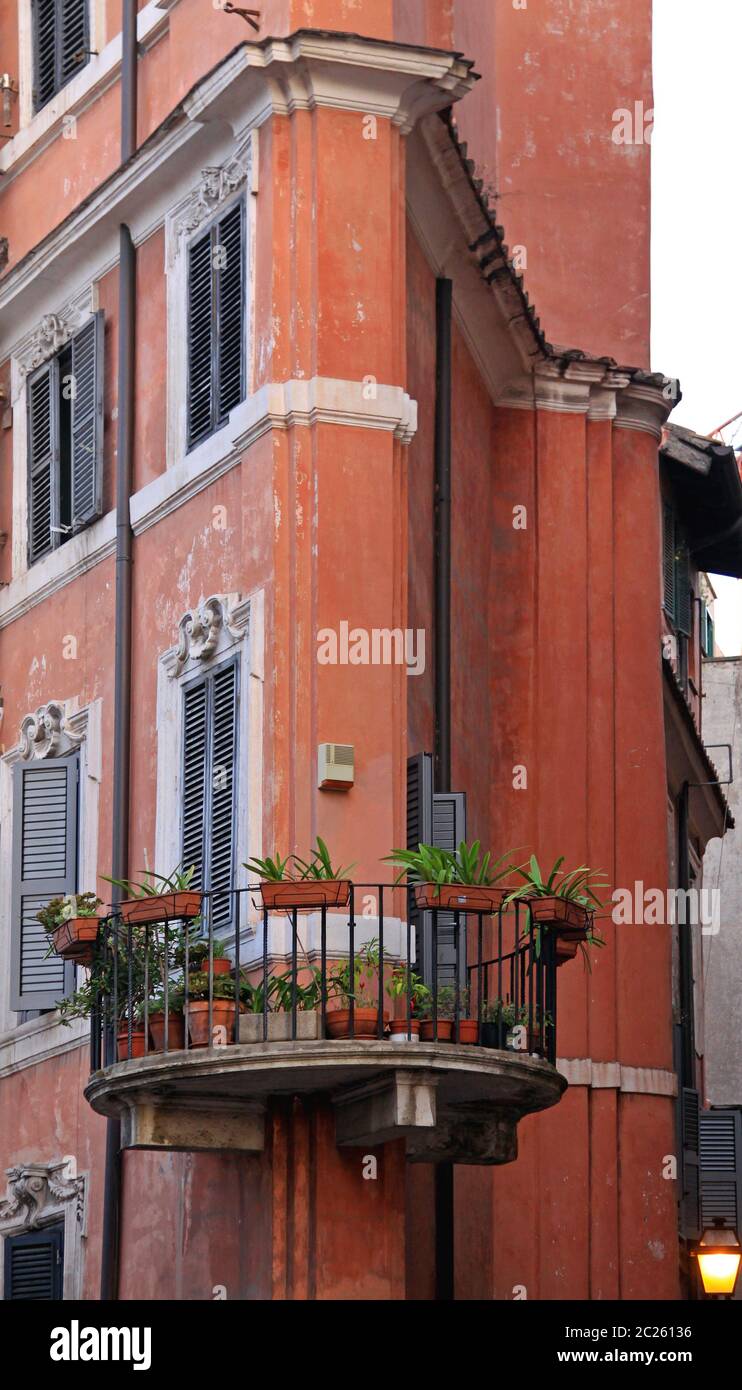 Round balcony hi-res stock photography and images - Alamy