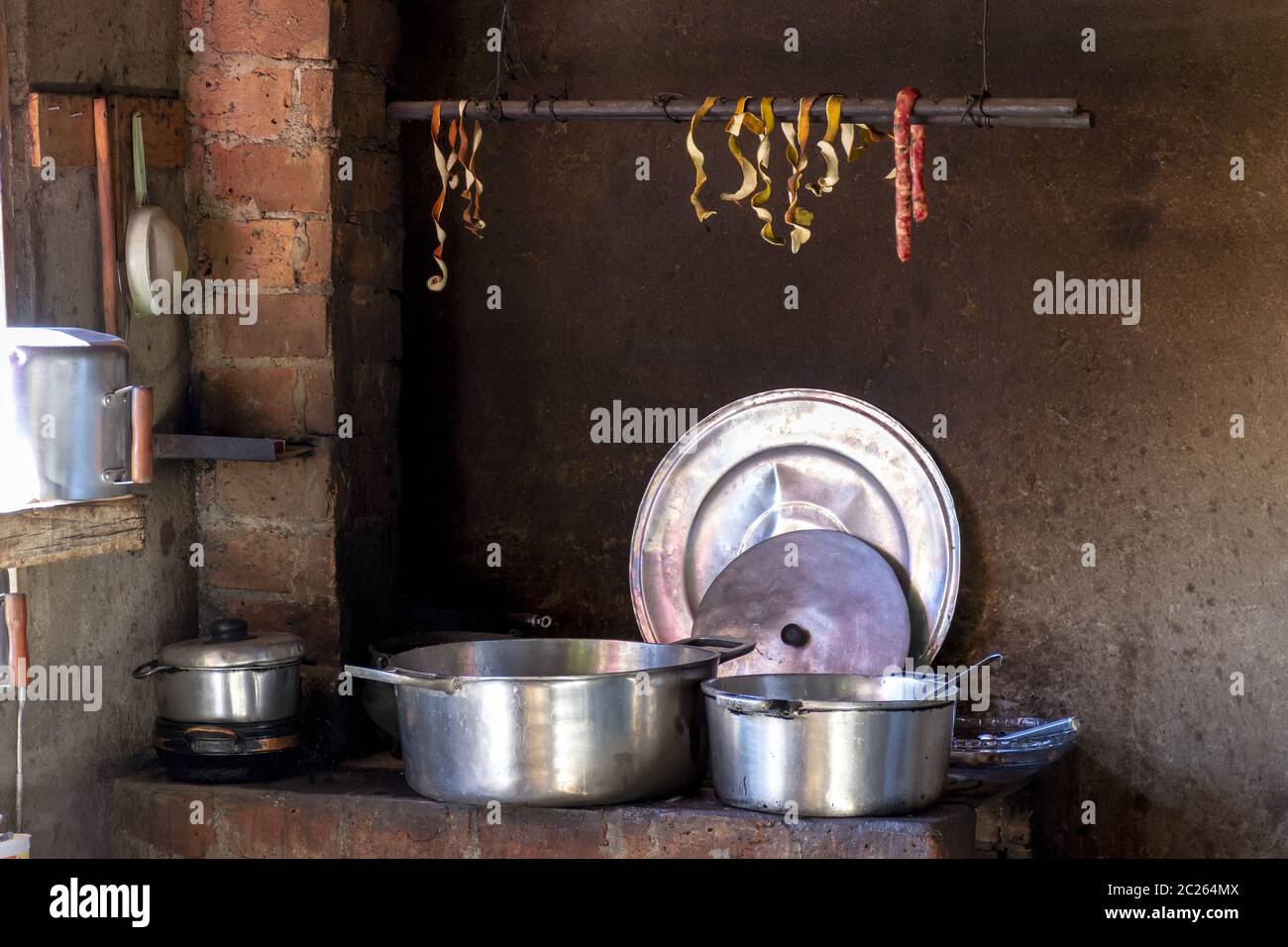Old Village Kitchen High Resolution Stock Photography and Images - Alamy