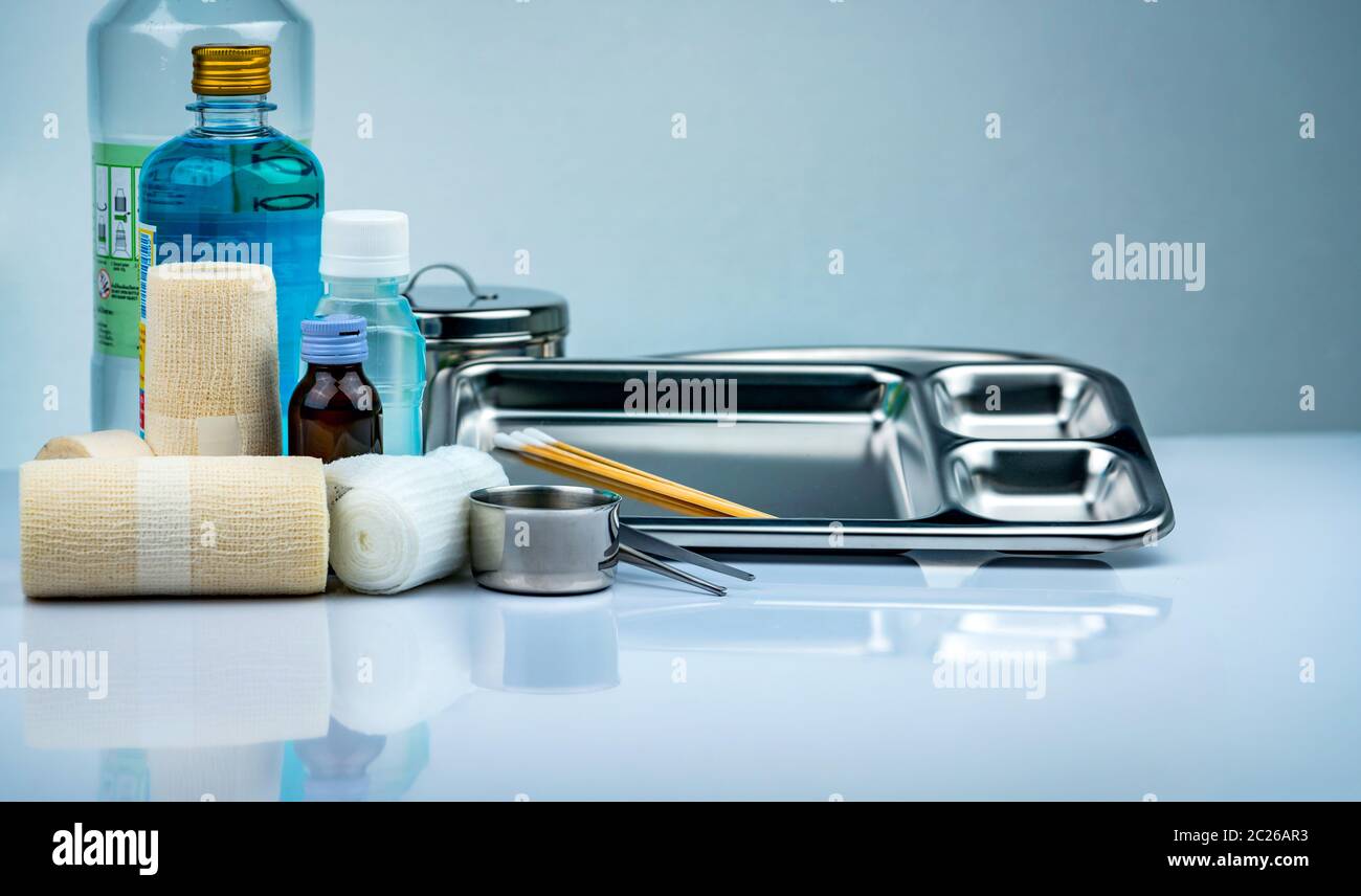 Hydrogen peroxide hi-res stock photography and images - Alamy