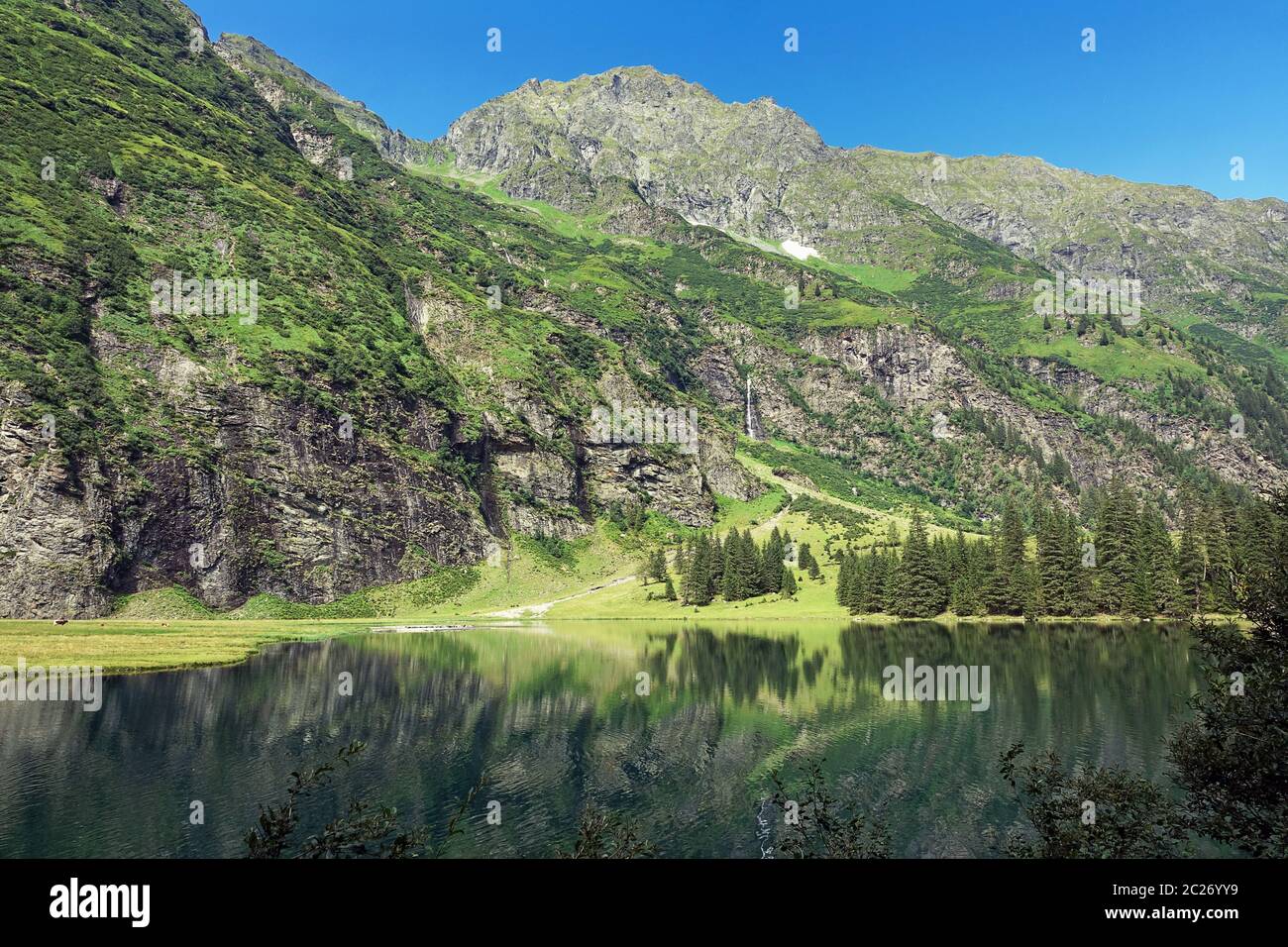 Mountain landscape at the Hintersee in the Felbertal in the Pinzgau ...
