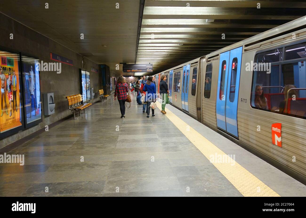 Oriente metro station hi-res stock photography and images - Alamy