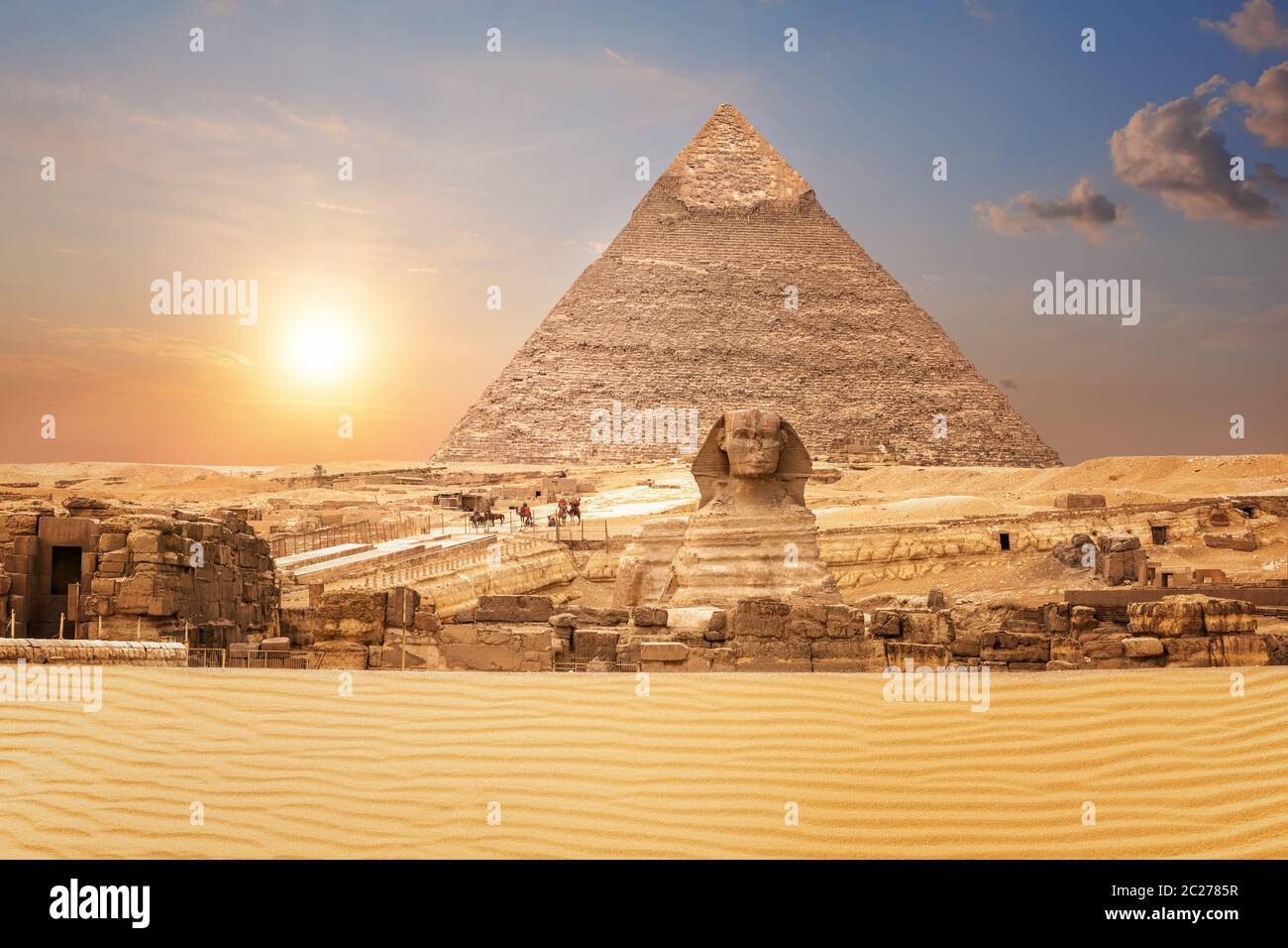 Chephren statue hi-res stock photography and images - Alamy