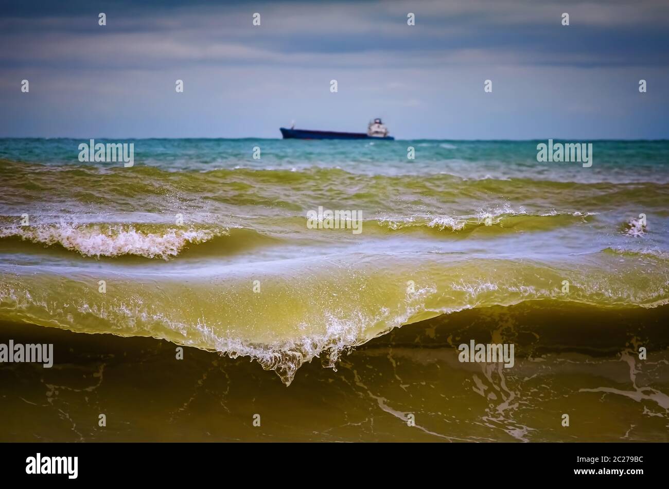 Wave During the Storm on the Black Sea Stock Photo - Alamy