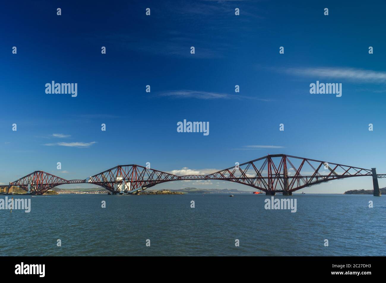 Famous forth bridge train hi-res stock photography and images - Alamy