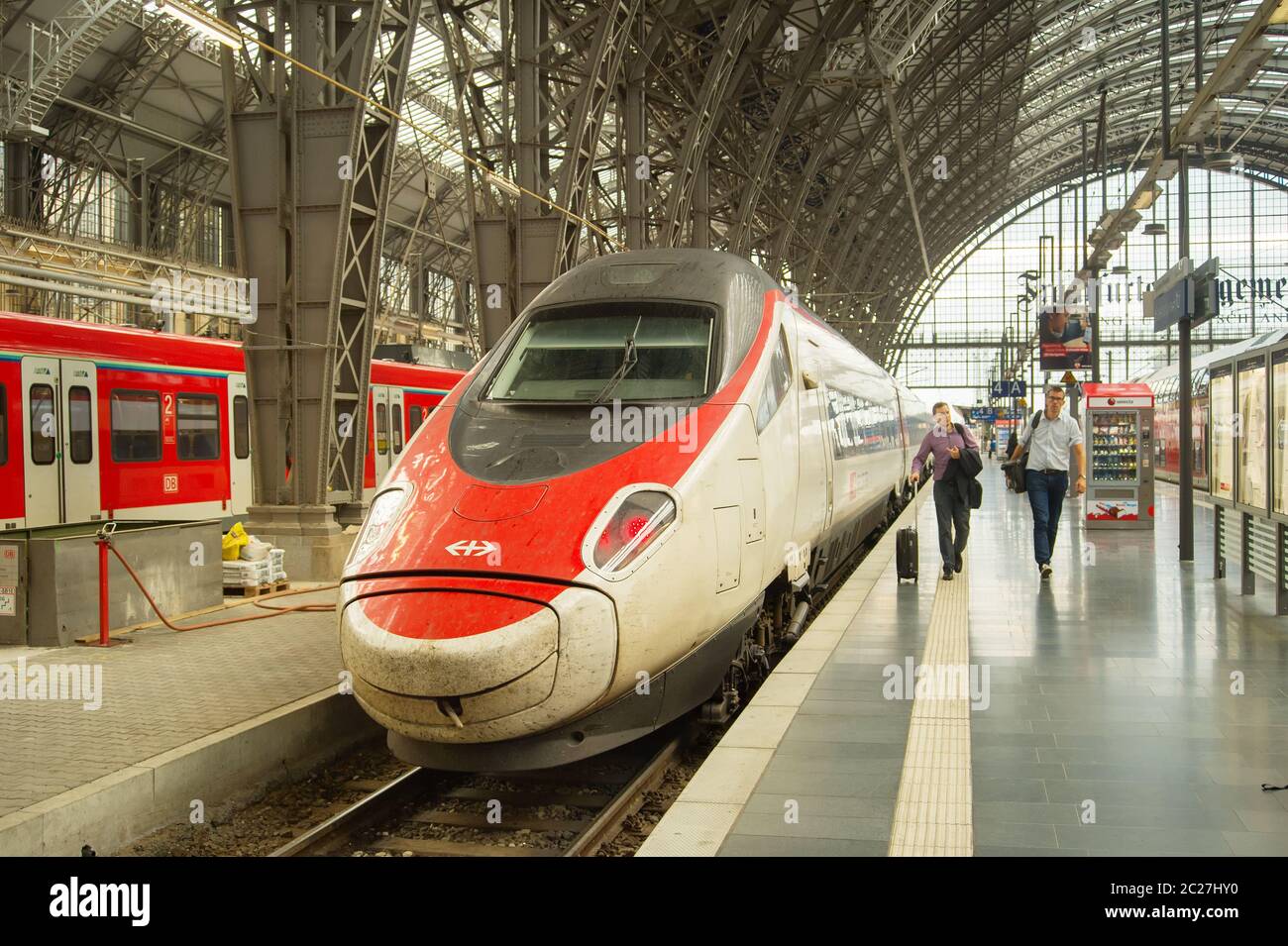 Superfast train hi-res stock photography and images - Alamy
