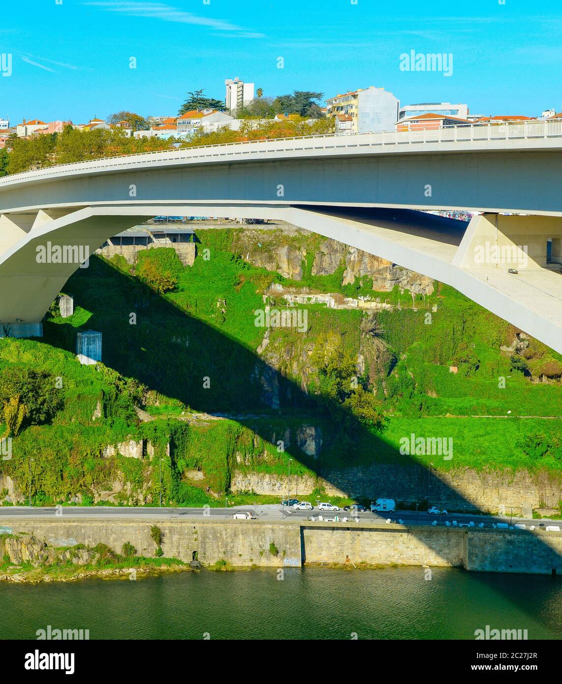 Arrábida bridge colorful houses hi-res stock photography and images - Alamy
