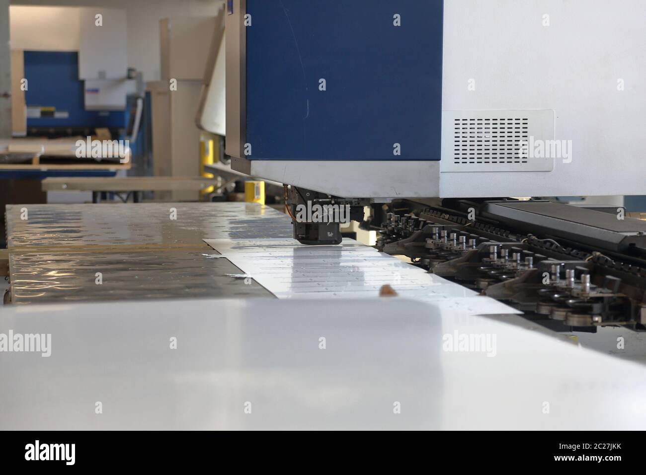 Modern industrial machine with digital program control for metal ...