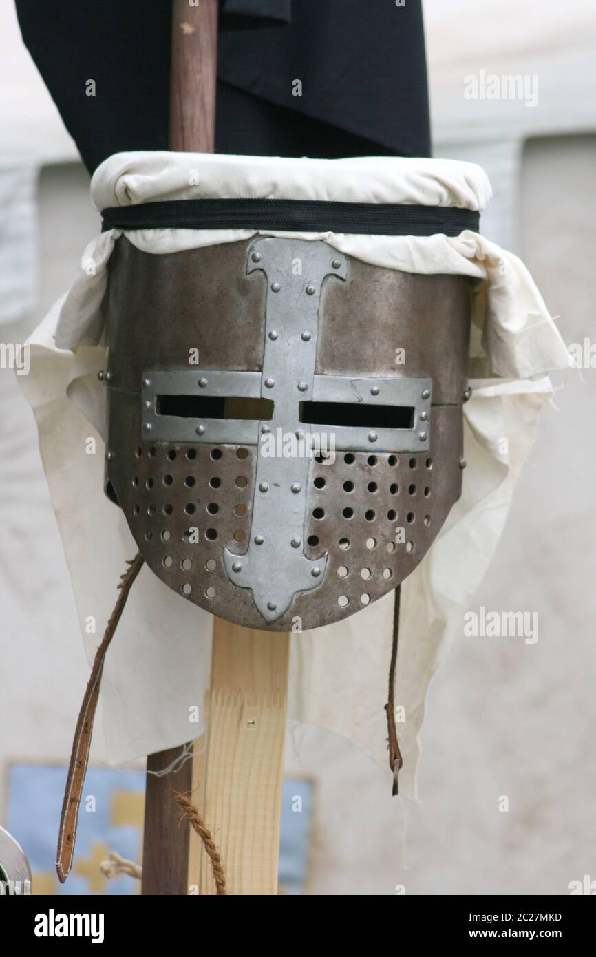 Knight's helmet hi-res stock photography and images - Alamy