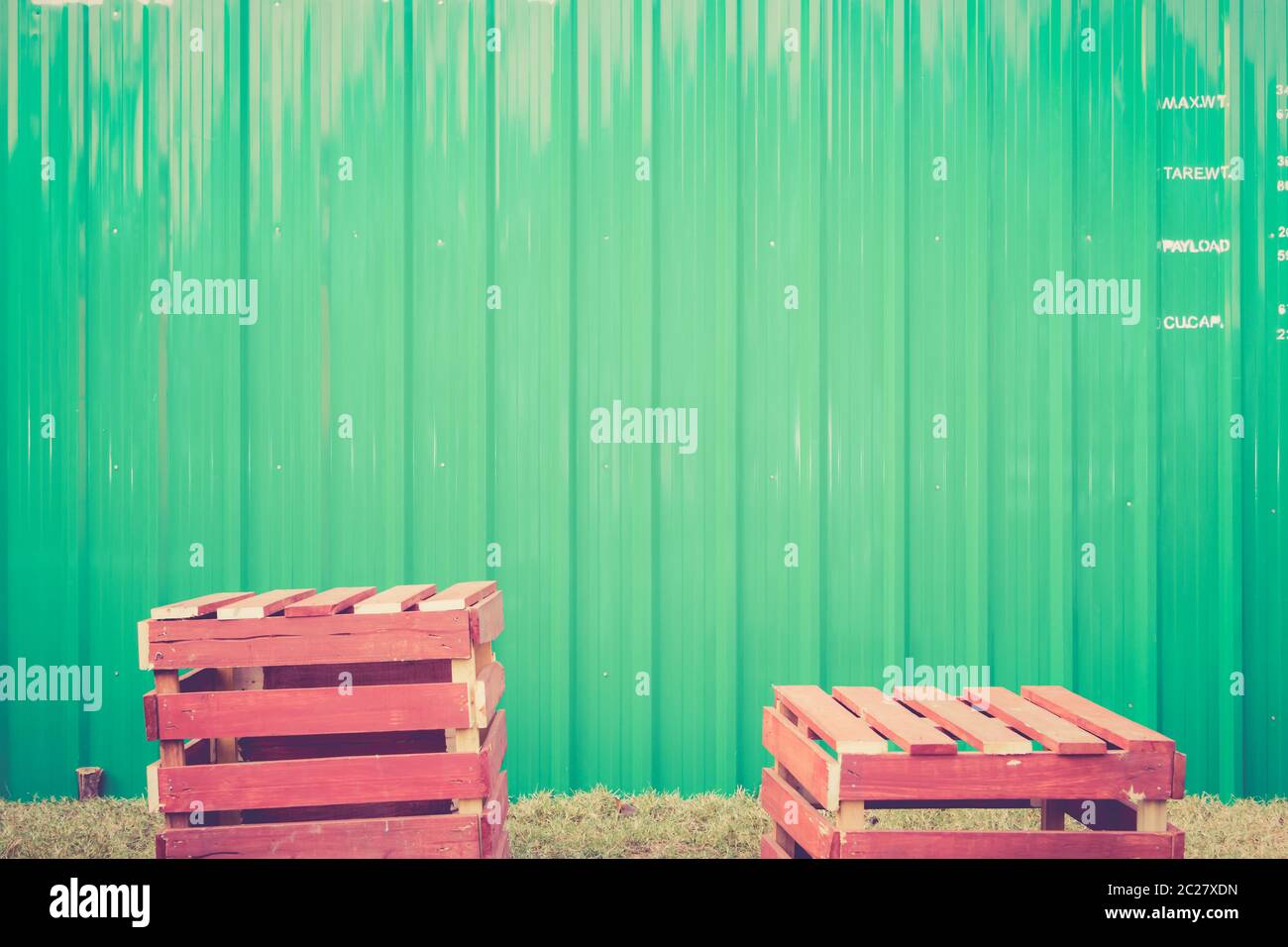 Zinc wall hi-res stock photography and images - Alamy