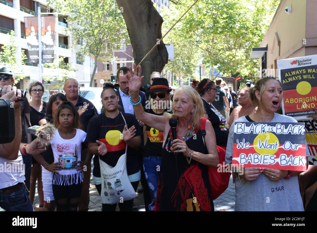 Stolen generation australia hi-res stock photography and images - Alamy