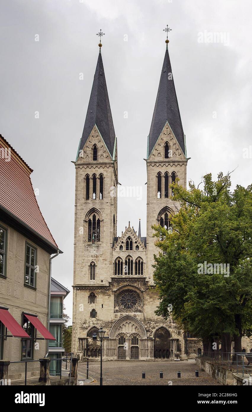Cathedral of St. Sephan, Halberstadt, Germany Stock Photo - Alamy