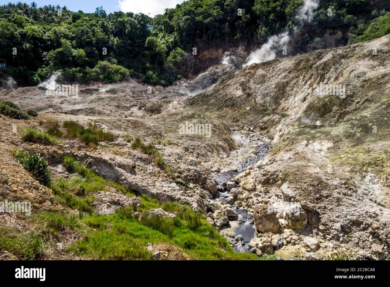 Sulfur spring hi-res stock photography and images - Alamy