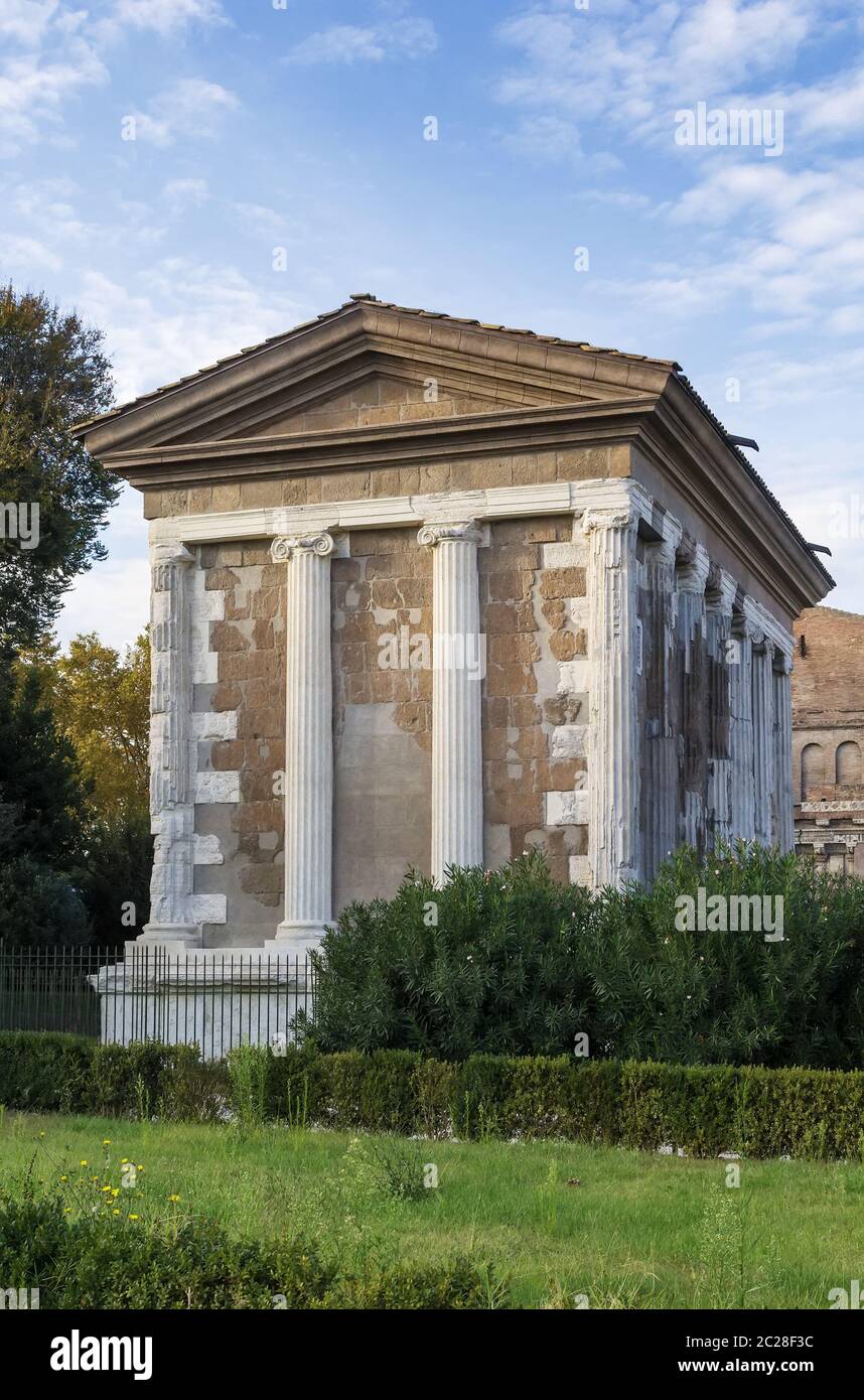 Temple of Portunus, Rome Stock Photo - Alamy