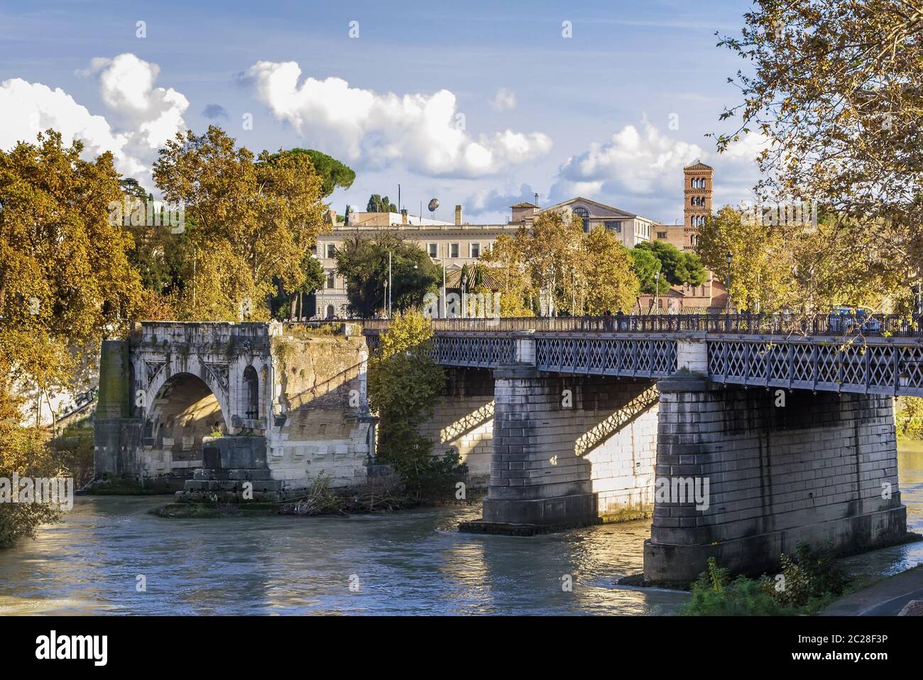 Ponte rotto broken bridge rome hi-res stock photography and images - Alamy