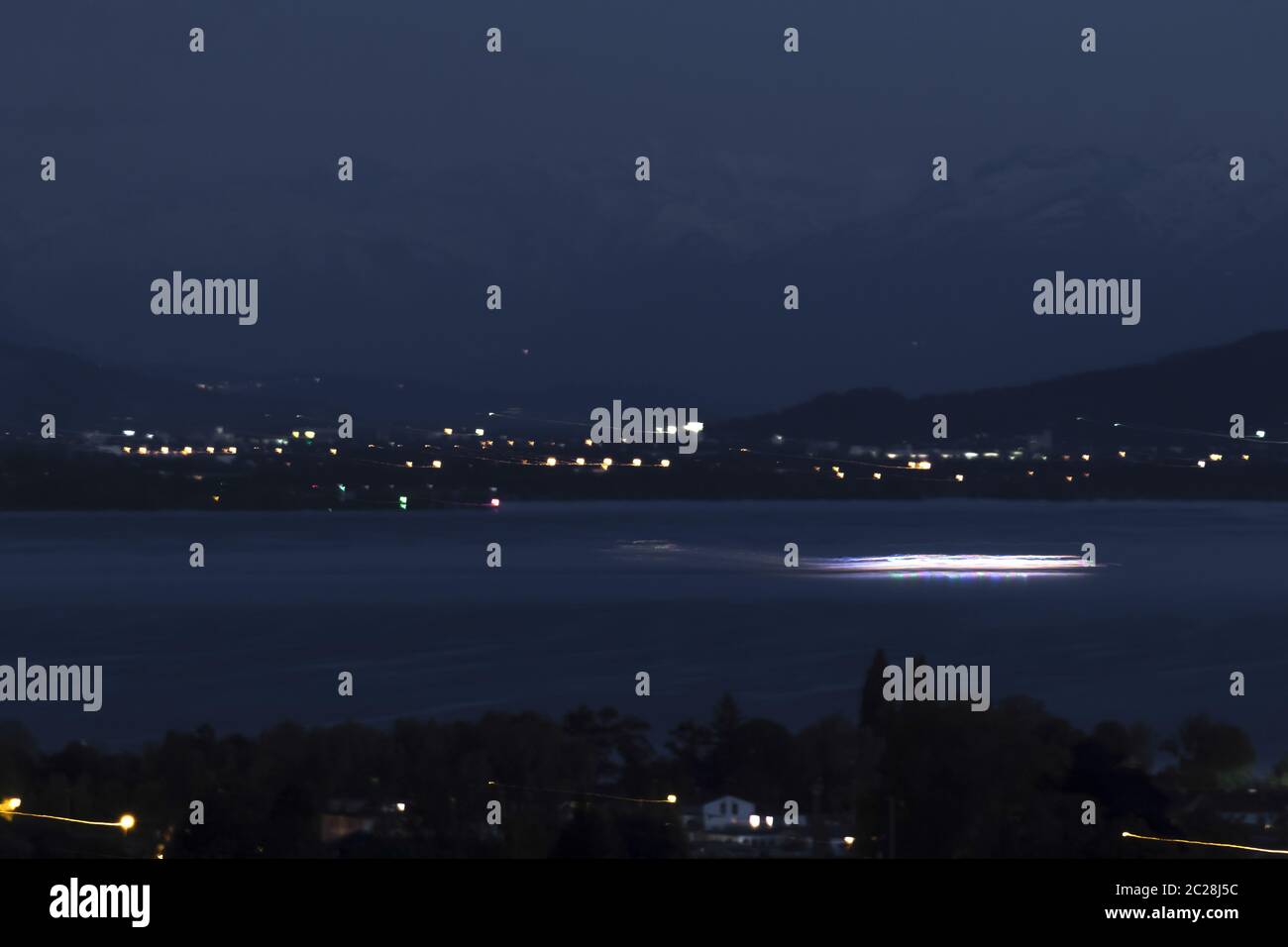 Night lights scene hi-res stock photography and images - Alamy