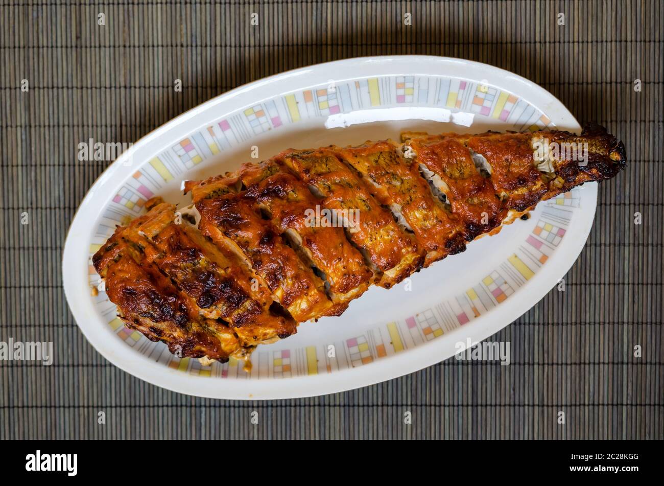 Baked grass hi-res stock photography and images - Alamy